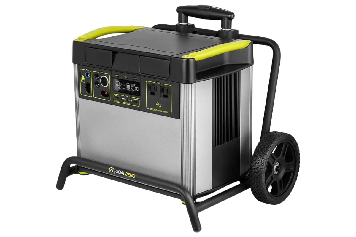 Goal Zero Yeti 3000X 120V Solar Kit Portable Generator Review ...